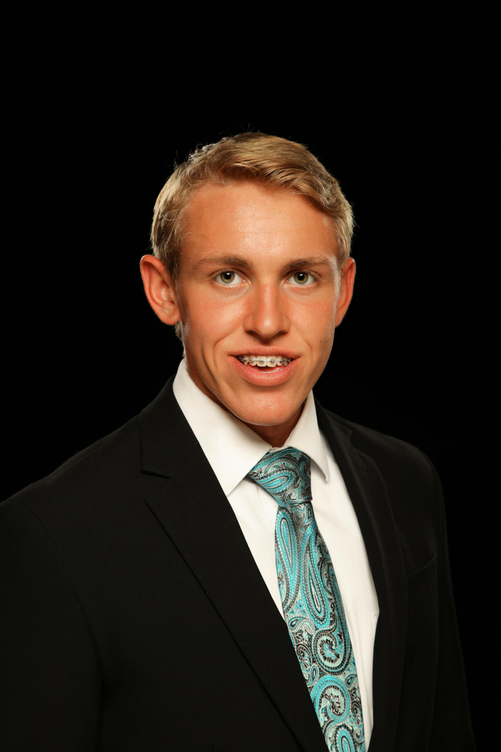 Andrew Kester Serves as Intern in Uruguay - BJUtoday