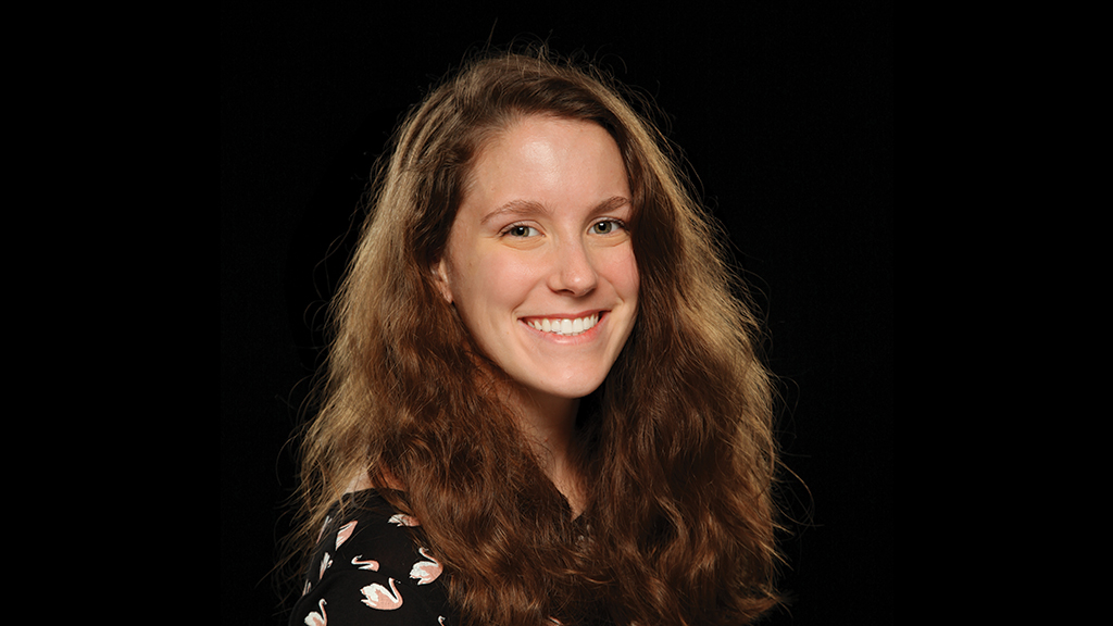 Susannah Stoever Interns at Blank Park Zoo - BJUtoday