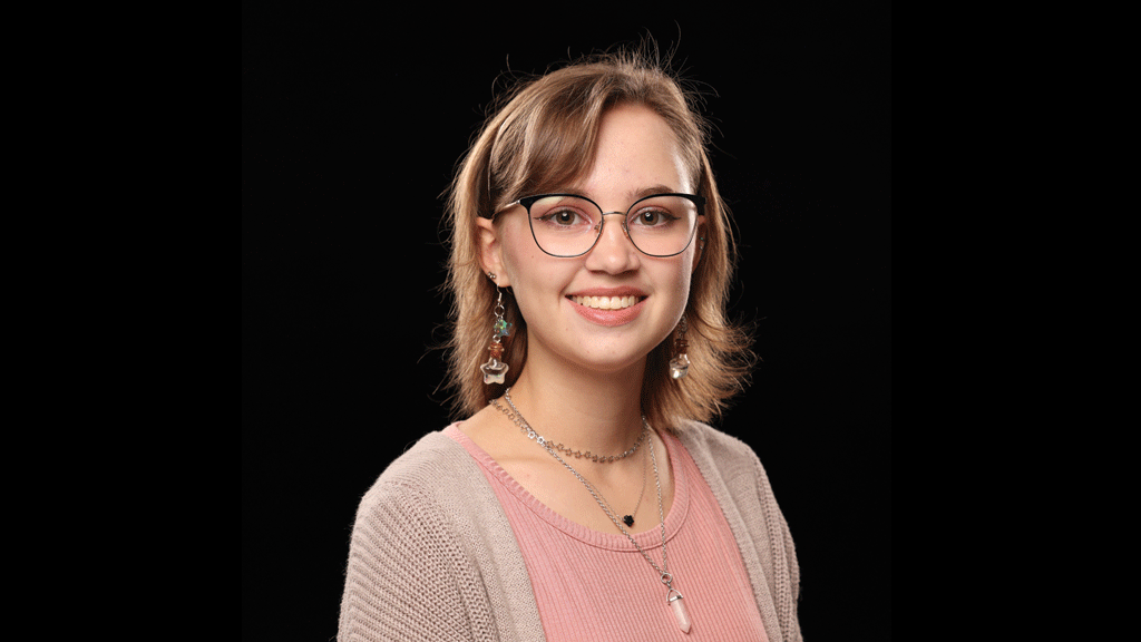 Claire Babetz Interns with BJU Press - BJUtoday