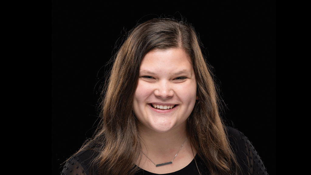 Blair Carrier Interns at Jessie Modlin Photography - BJUtoday