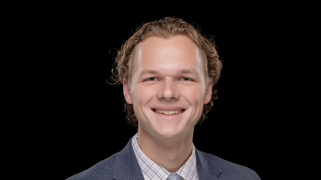 Jackson Baron Interns at ATI Physical Therapy - BJUtoday