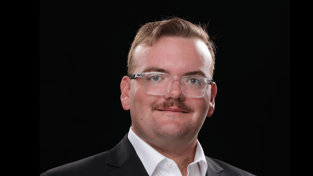 Nicholas Smith Interns at Cassell & Hendricks - BJUtoday